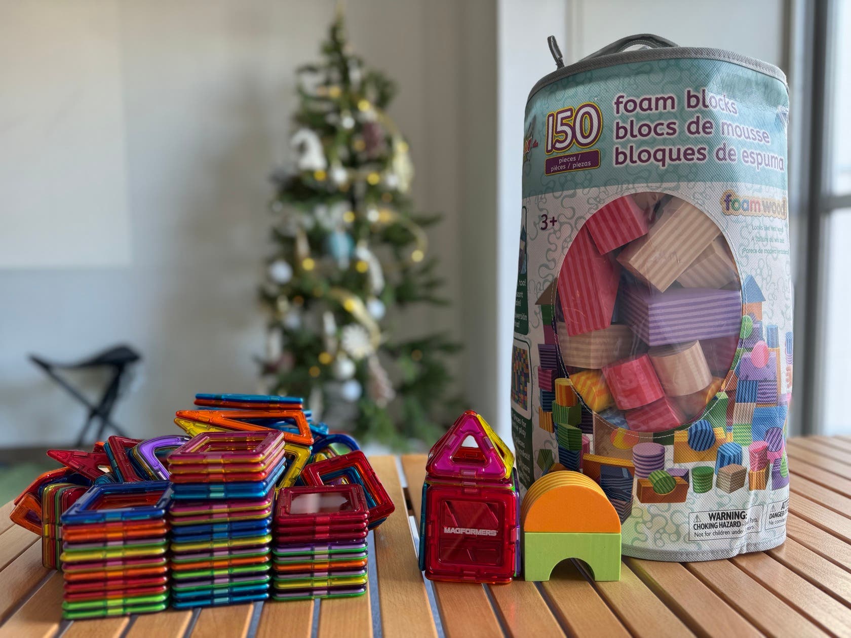 クリスマスツリー設置しました⭐️110インチプロジェクターで動画が見放題🎞️✨新大阪駅徒歩5分🏠🎉の写真20