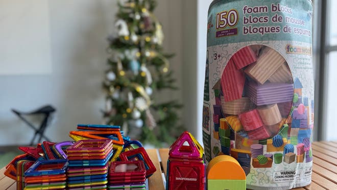 クリスマスツリー設置しました⭐️110インチプロジェクターで動画が見放題🎞️✨新大阪駅徒歩5分🏠🎉の写真20