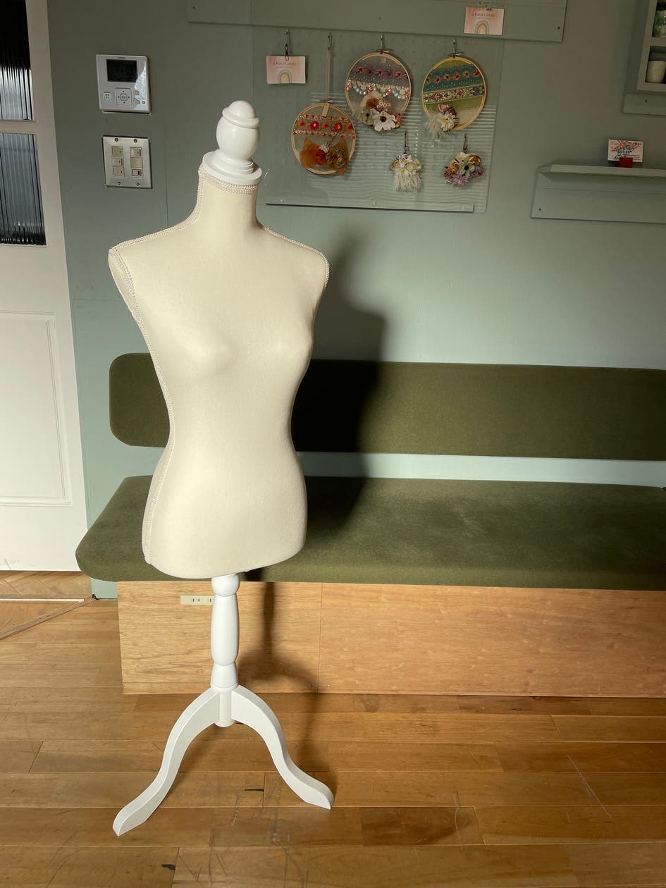 洋裁用トルソー（アイボリー）の画像1