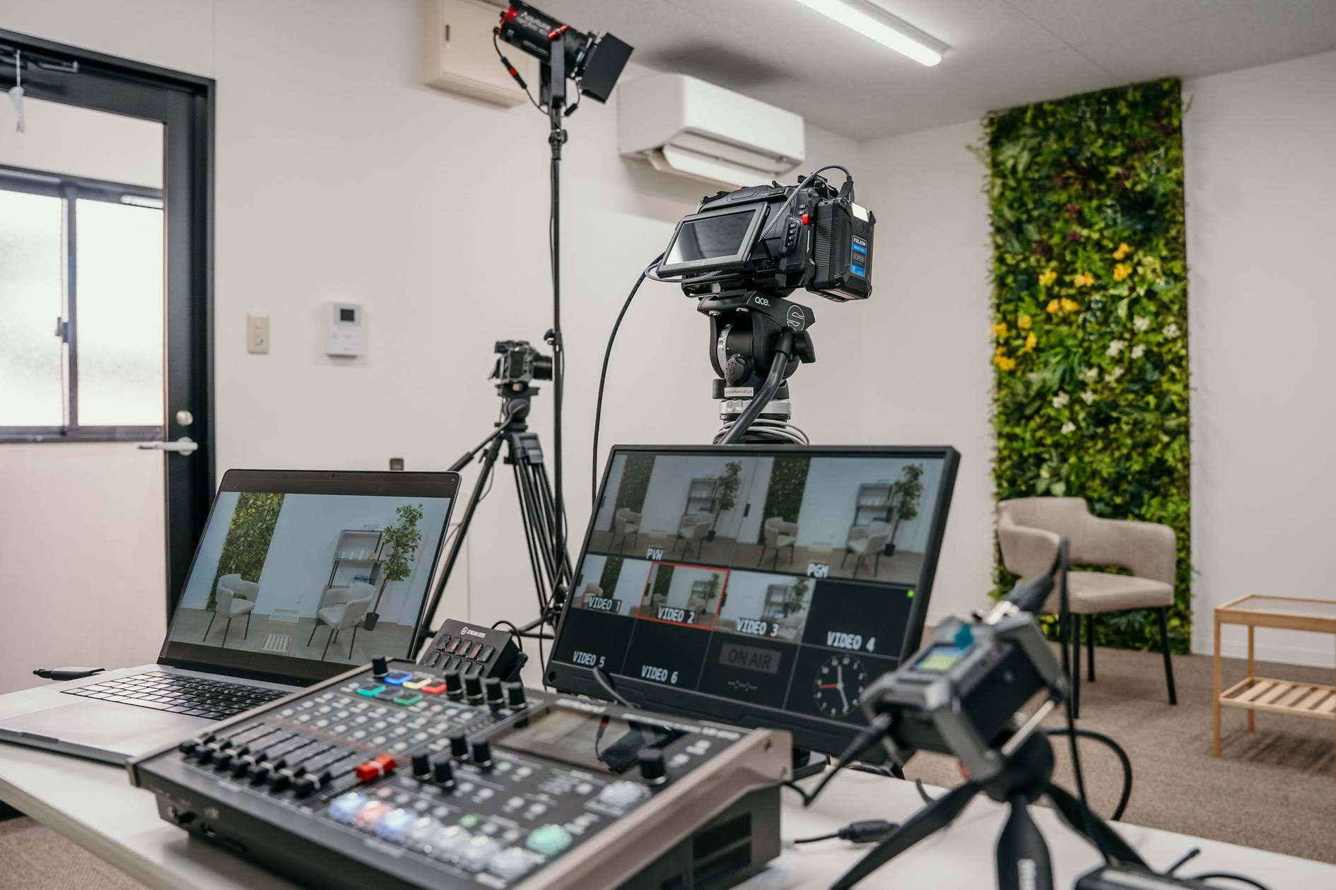 【手ぶらでOK】大阪市鶴見区の動画撮影・配信スタジオ【駐車場１台無料】の写真6