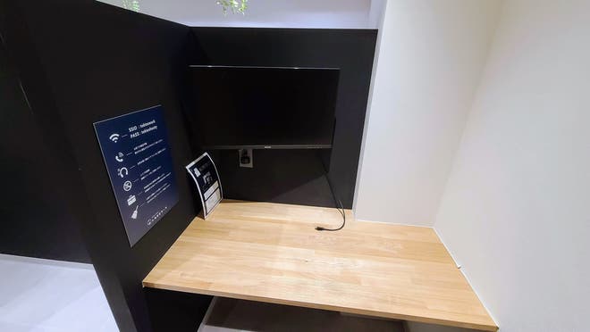 王子駅から徒歩5分圏内の個人ブース!リモートワークに最適なモニター付き!【ブースNo.5】の写真2