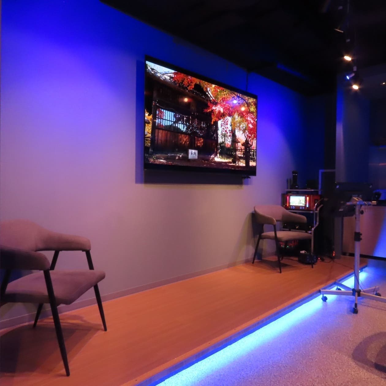 赤坂のオシャレなパーティースペース！モニター・カラオケ・ダーツあり、イベントや懇親会に最適！の写真4