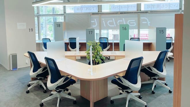 【¥880/1h、狛江駅から2分】One-Bo フリードリンク付き 個室ブース02の写真4