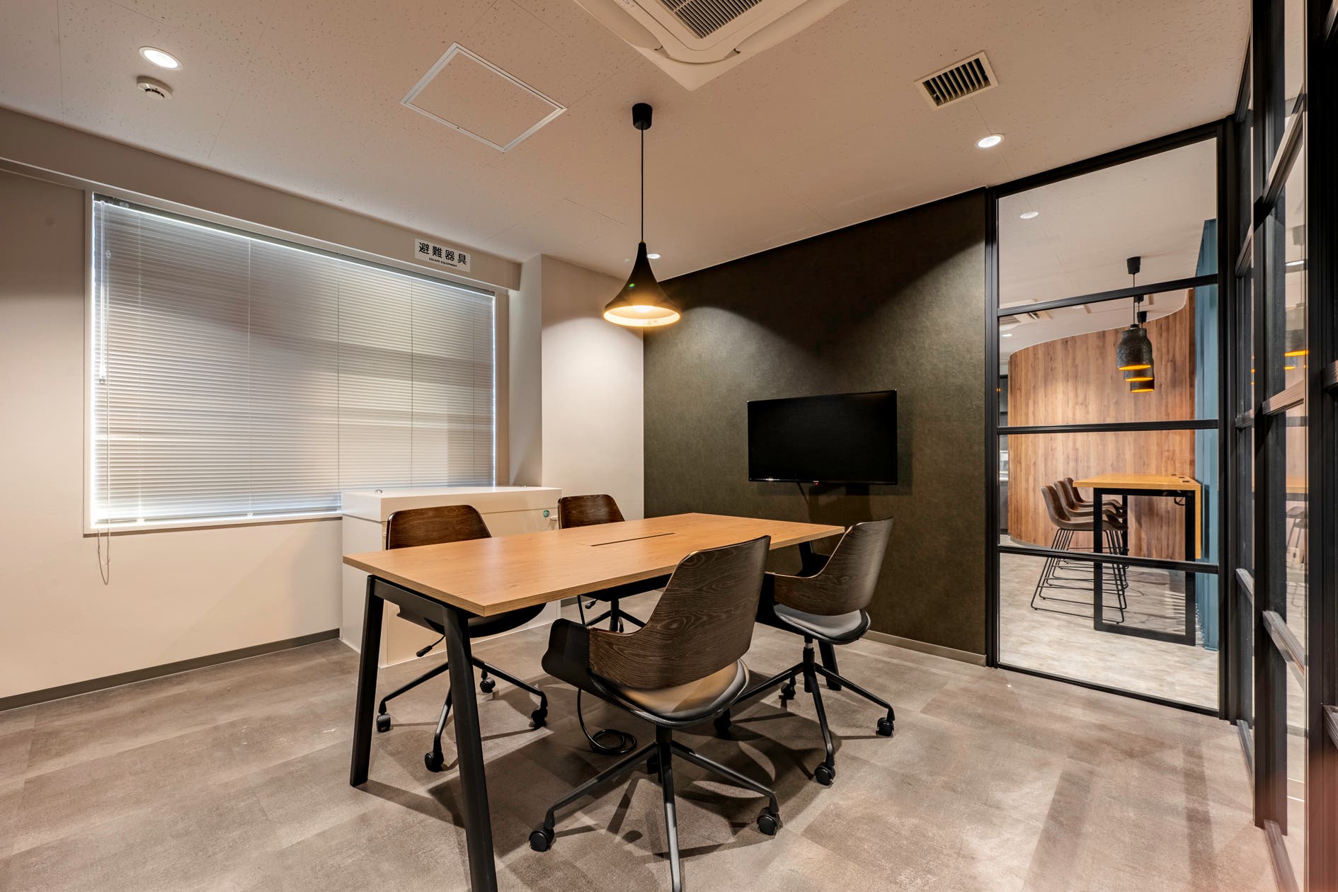スペモ🏰会議💻ワークショップ📖モニター完備✨勉強会👨‍🏫テレワーク💻作業部屋✍️502_SpemoWork池袋2nd（9階）の写真13
