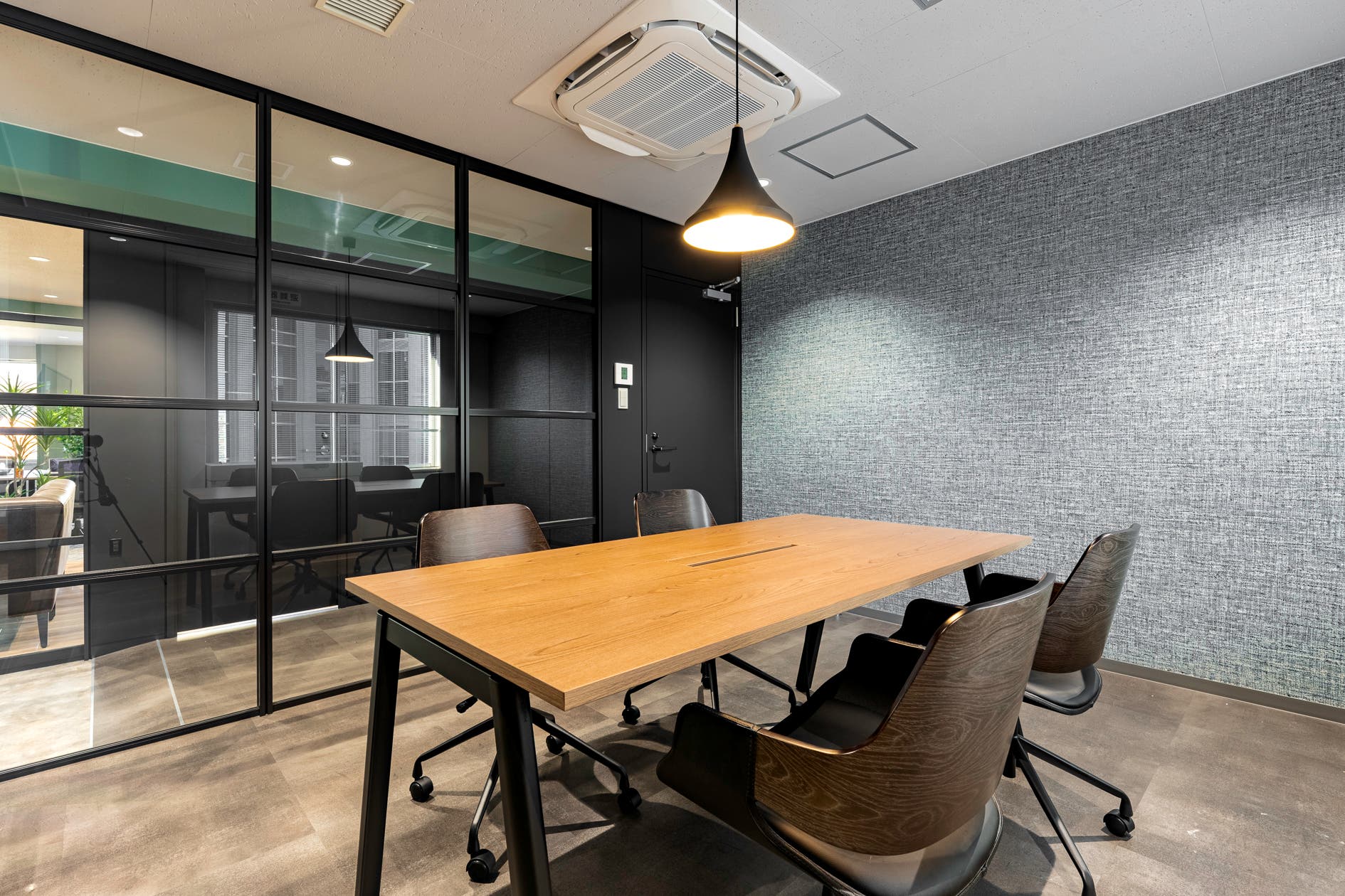 スペモ🏰会議💻ワークショップ📖モニター完備✨勉強会👨‍🏫テレワーク💻作業部屋✍️502_SpemoWork池袋2nd（9階）の写真9