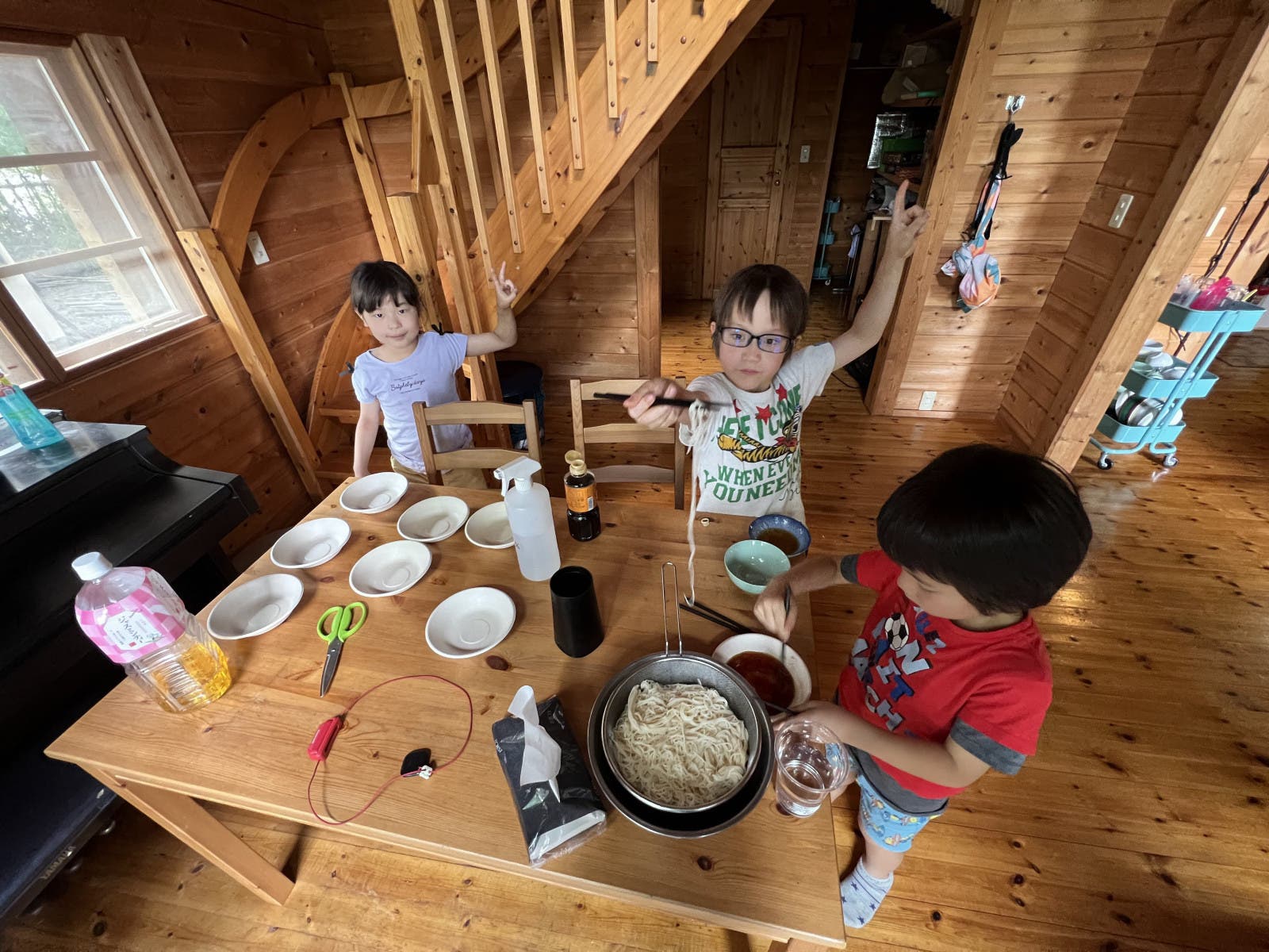 プライベートに使えるログハウスと庭の写真13