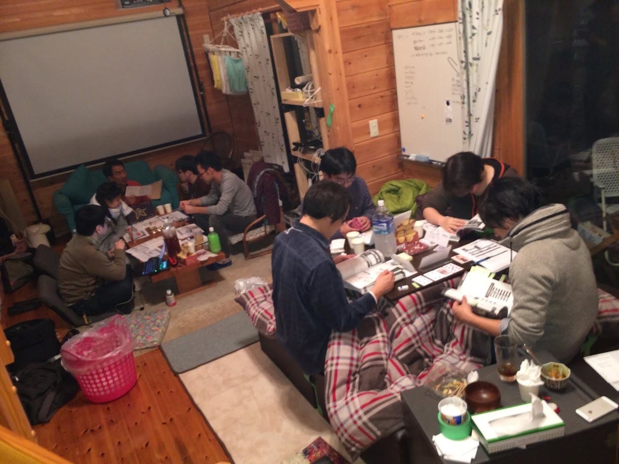 プライベートに使えるログハウスと庭の写真18