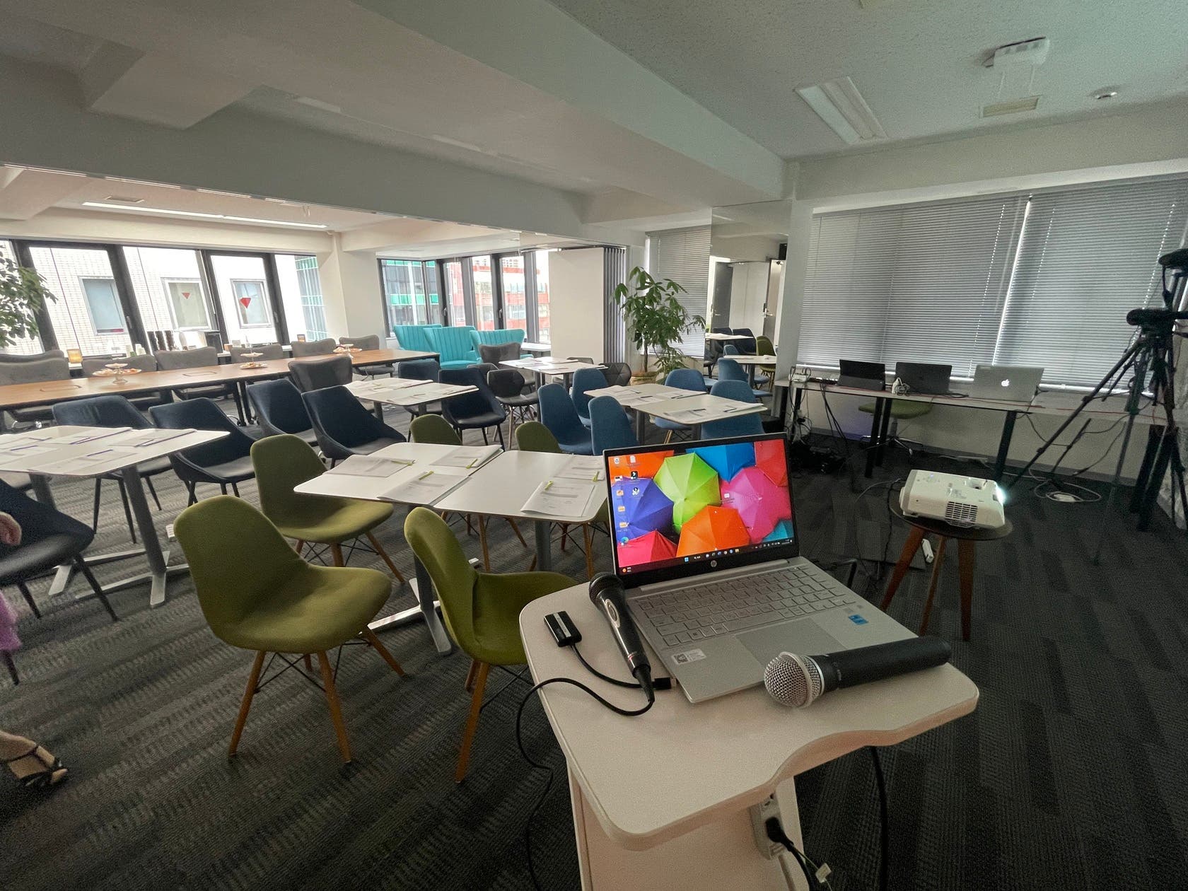 【松屋銀座の近く】最大50名着席/オフサイトMTG・パーティー/飲食アルコール類持込OK/カジュアルな雰囲気でリーズナブルの写真7