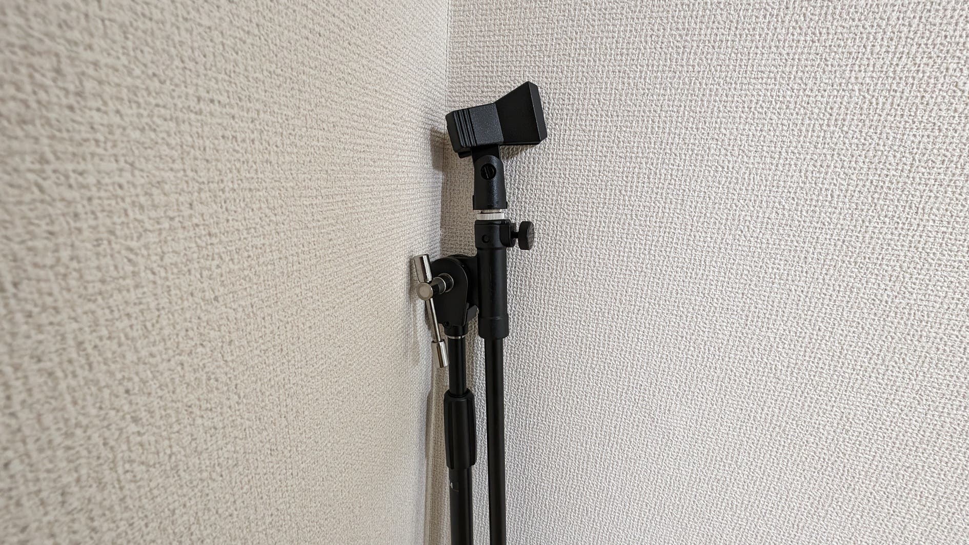 【江古田スタジオ・４畳・エアコン・電子ピアノ】上質な空間/江古田徒歩1分/一部屋料金/防音性能▲40dBの写真10