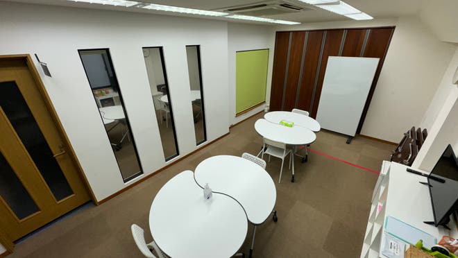 【目白スタディルームD】JR目白駅からすぐ!会議室/テレワーク/教室の写真1