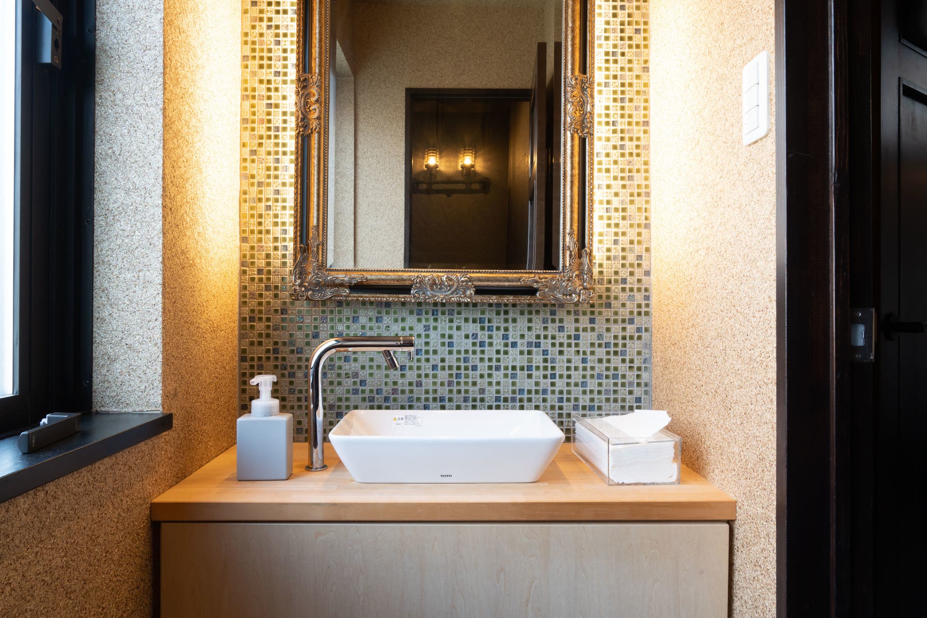 毎日清掃‼️管理人在中で清潔♠️110種類以上のボードゲームが遊び放題☕️四条烏丸8分四条大宮5分🍷忘年会、女子会❤️の写真4