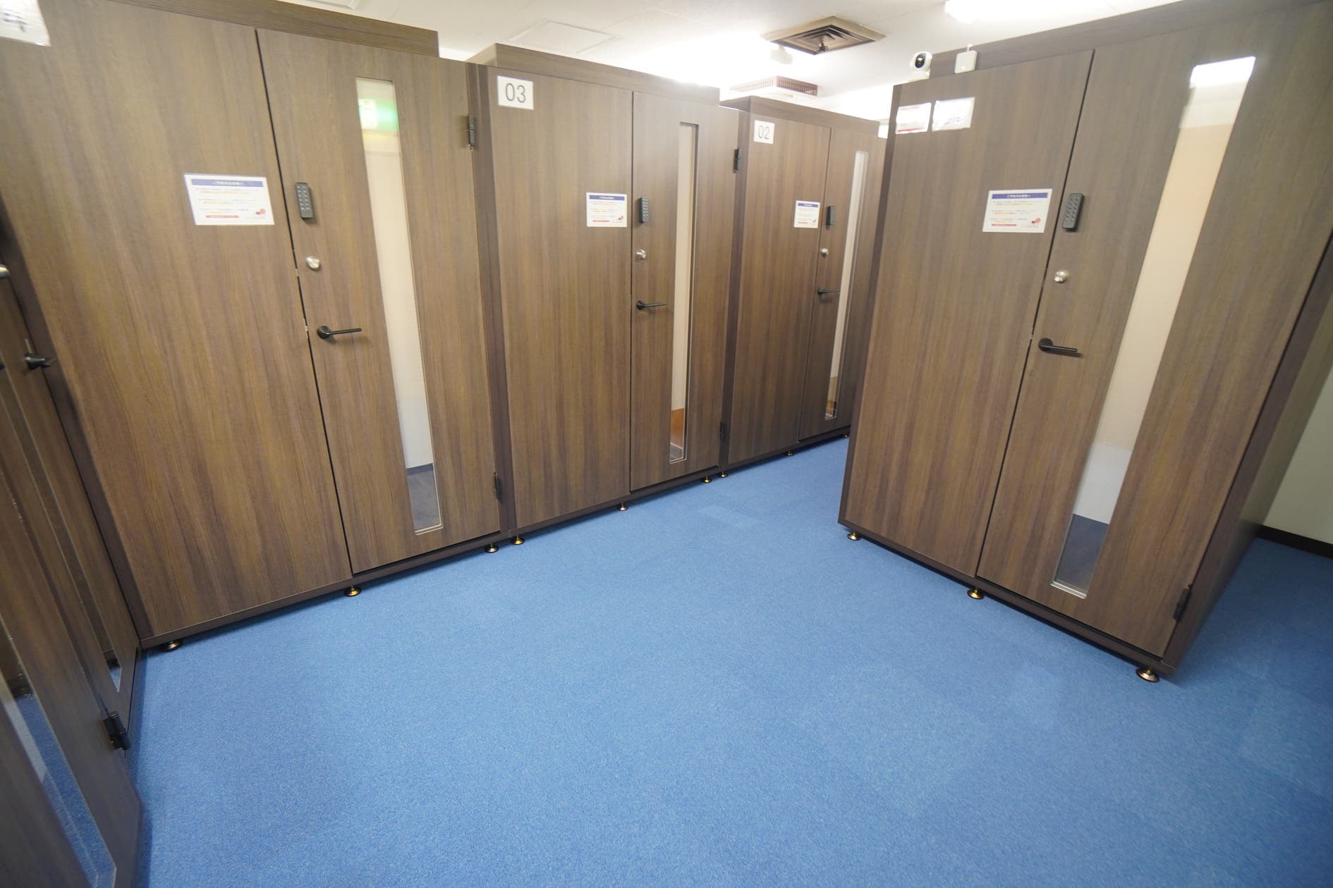 ＜ビズボ栄駅前No.1＞駅直結🚶【ゆったり広めブース】栄駅徒歩2分🚃光回線Wi-Fi📶電源🔌テレワーク/ZOOMの写真8