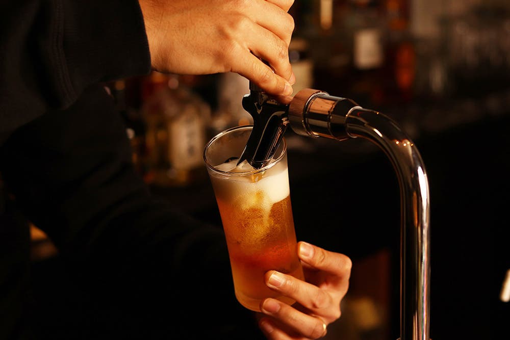 カラオケ🎤ダーツ🎯大画面プロジェクター📽️使い放題！ゴルフマット⛳️マイクスタンド&ギター🎸レンタル！ビール樽等オプション豊富！の写真4