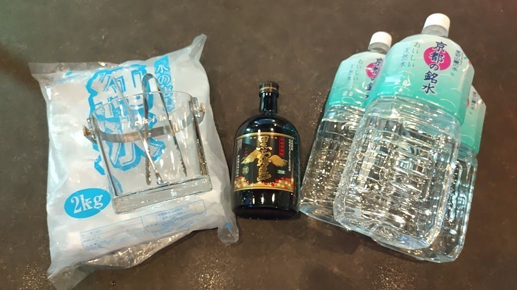 芋焼酎水割りセット　黒霧島(720ml)の画像1