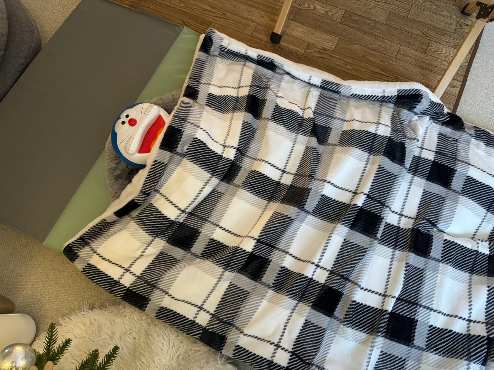 クリスマスツリー設置しました⭐️110インチプロジェクターで動画が見放題🎞️✨新大阪駅徒歩5分🏠🎉の写真22