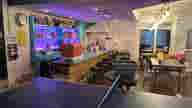 三ノ宮駅から徒歩3分のSOUND BARの写真2