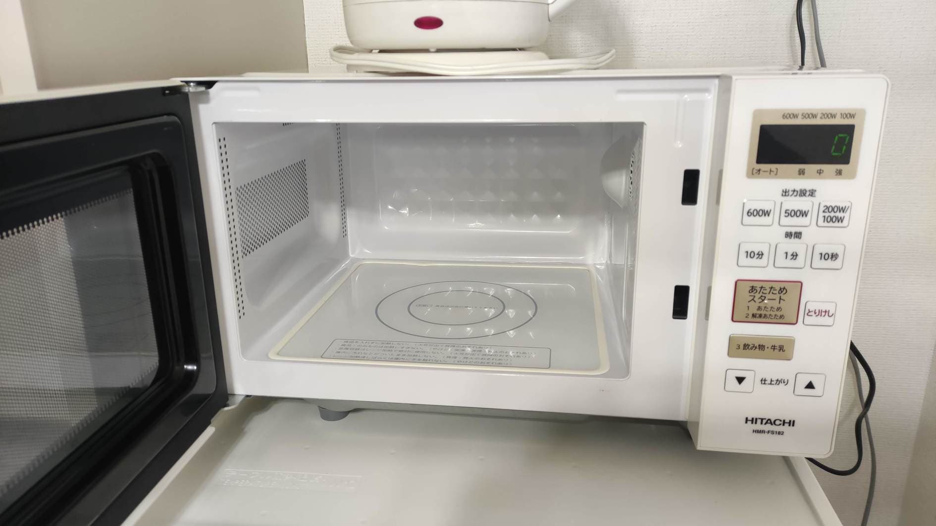 推し活が捗る✨️100インチ高音質ホームシアター🎥なんと全自動卓あります🀄スーパー・コンビニそば🏪清潔✨禁煙🚭高砂301の写真8