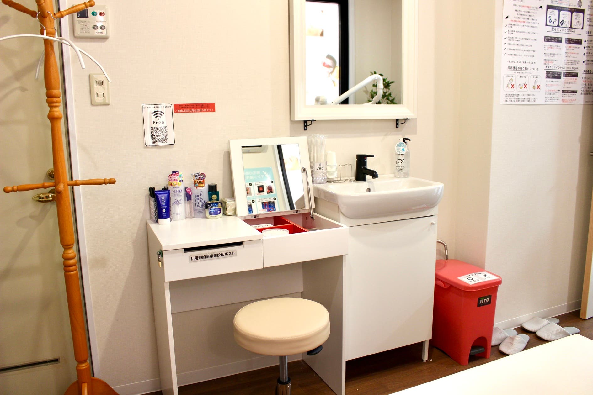 敦賀唯一の美容系特化型レンタルスペース 駐車場完備の写真4