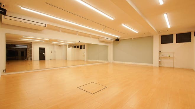 【館林で人気No.1のダンススタジオ】大型ミラー完備丨1時間から利用可丨当日予約OK丨BOSEのスピーカー🔊の写真6