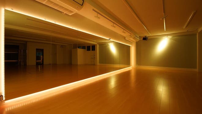 【館林で人気No.1のダンススタジオ】大型ミラー完備丨1時間から利用可丨当日予約OK丨BOSEのスピーカー🔊の写真2