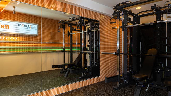 【吉祥寺駅徒歩3分】❤️🔥空間で“また来たい”をつくる❤️🔥|トレーナーが選ぶNo.1レンタルジム🏋️♀️の写真2