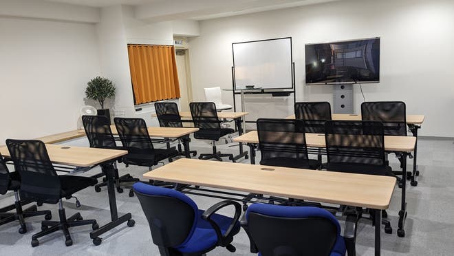 【新栄町駅徒歩3分】会議/研修/説明会 セミナーや説明会などに最適の写真1