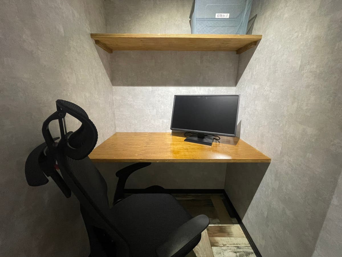 【竹ノ塚】モニター完備！！半個室②（ドア付き）の写真1