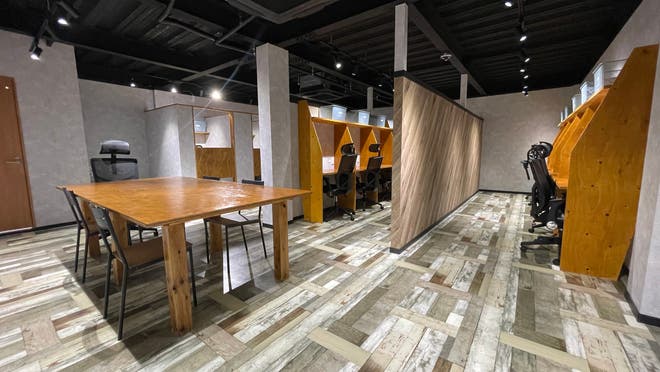 【竹ノ塚】モニター完備!!オープン席④(ドアなし)の写真4