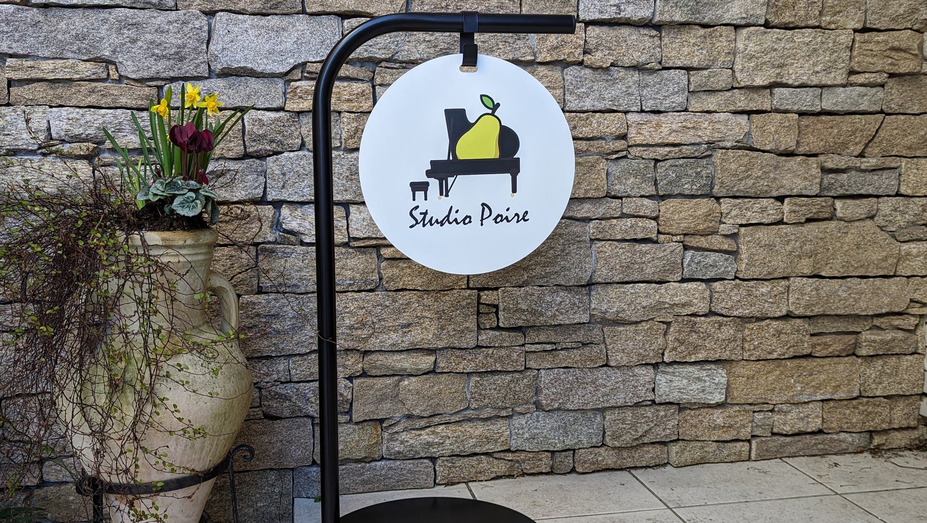 [舞子9分/駐車1台可]グランドピアノのある楽器練習スペースの写真12