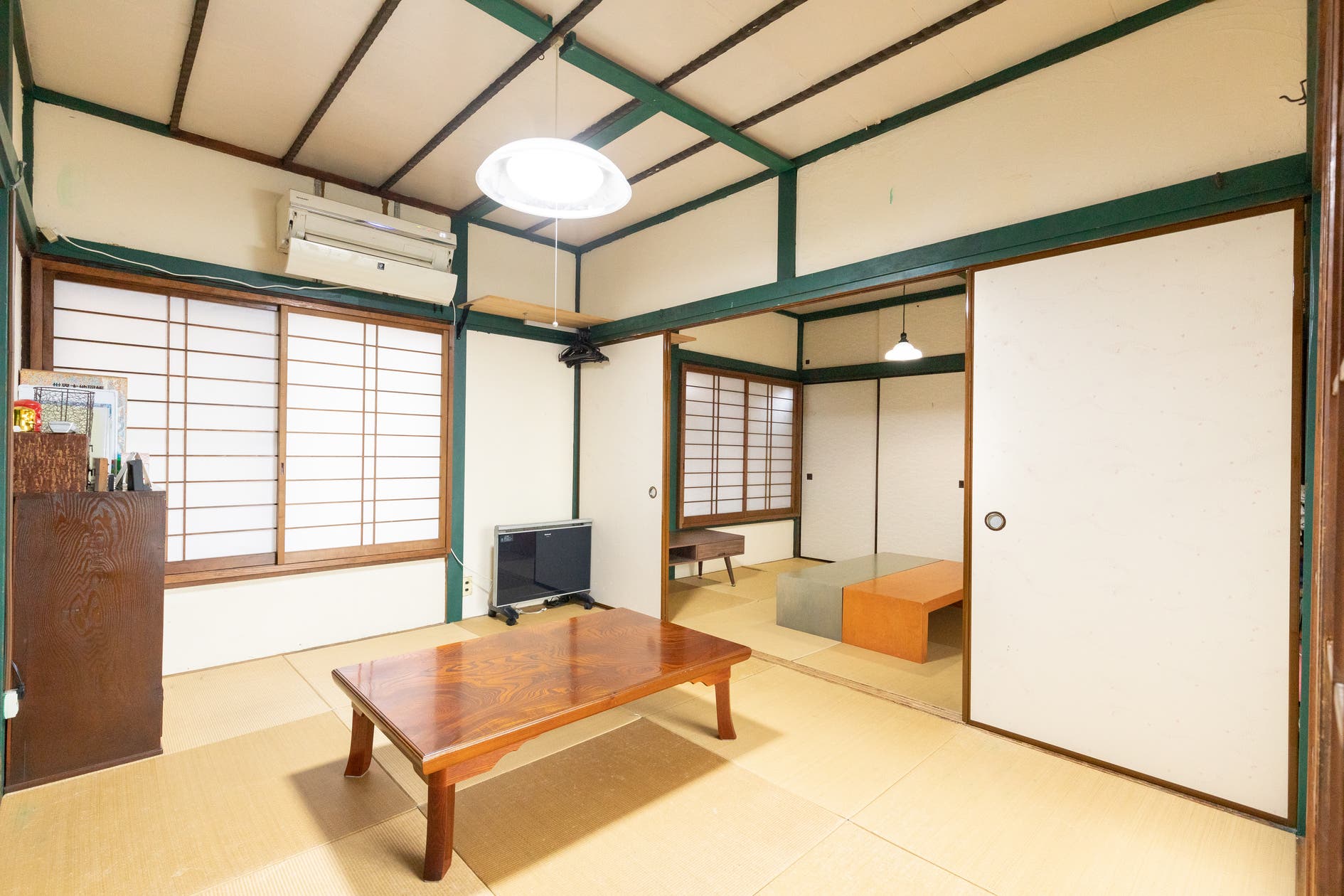 世田谷の古民家1階‼️6畳2間続き間、3駅つかえてとても便利の写真5