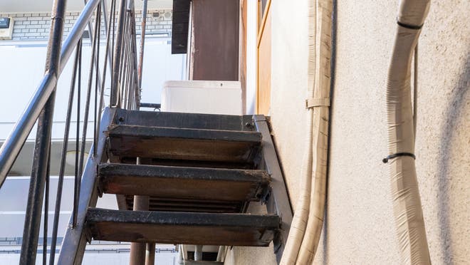 世田谷の古民家2階‼️広々ゆったりなごめる18畳❣️アンティークなしつらいでお迎えします(^^)の写真3