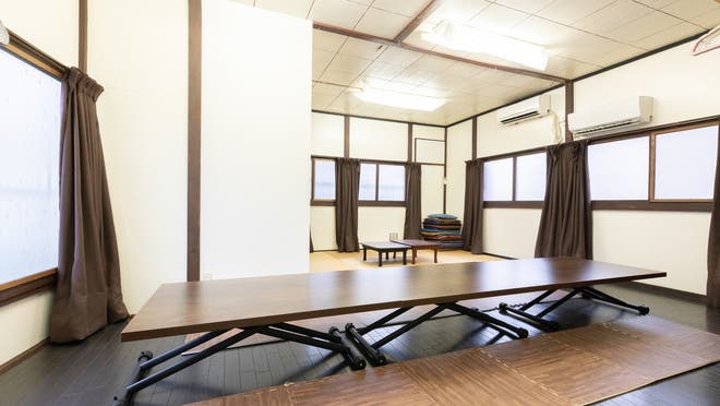 世田谷の古民家2階‼️広々ゆったりなごめる18畳❣️アンティークなしつらいでお迎えします(^^)の写真7