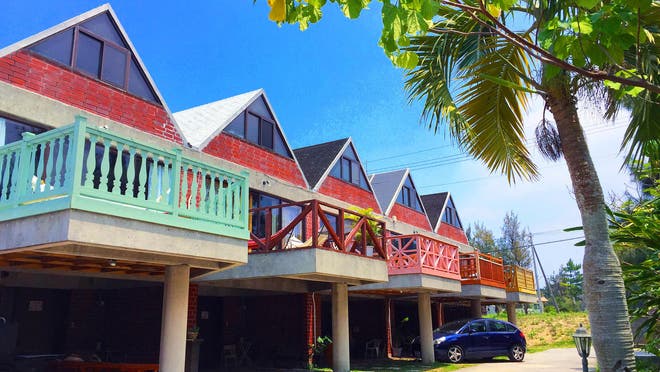 屋外ステージ(2箇所あり)でのコンサート、配信ライブ、ファッションショー、ウエディングパーティーなどの写真10