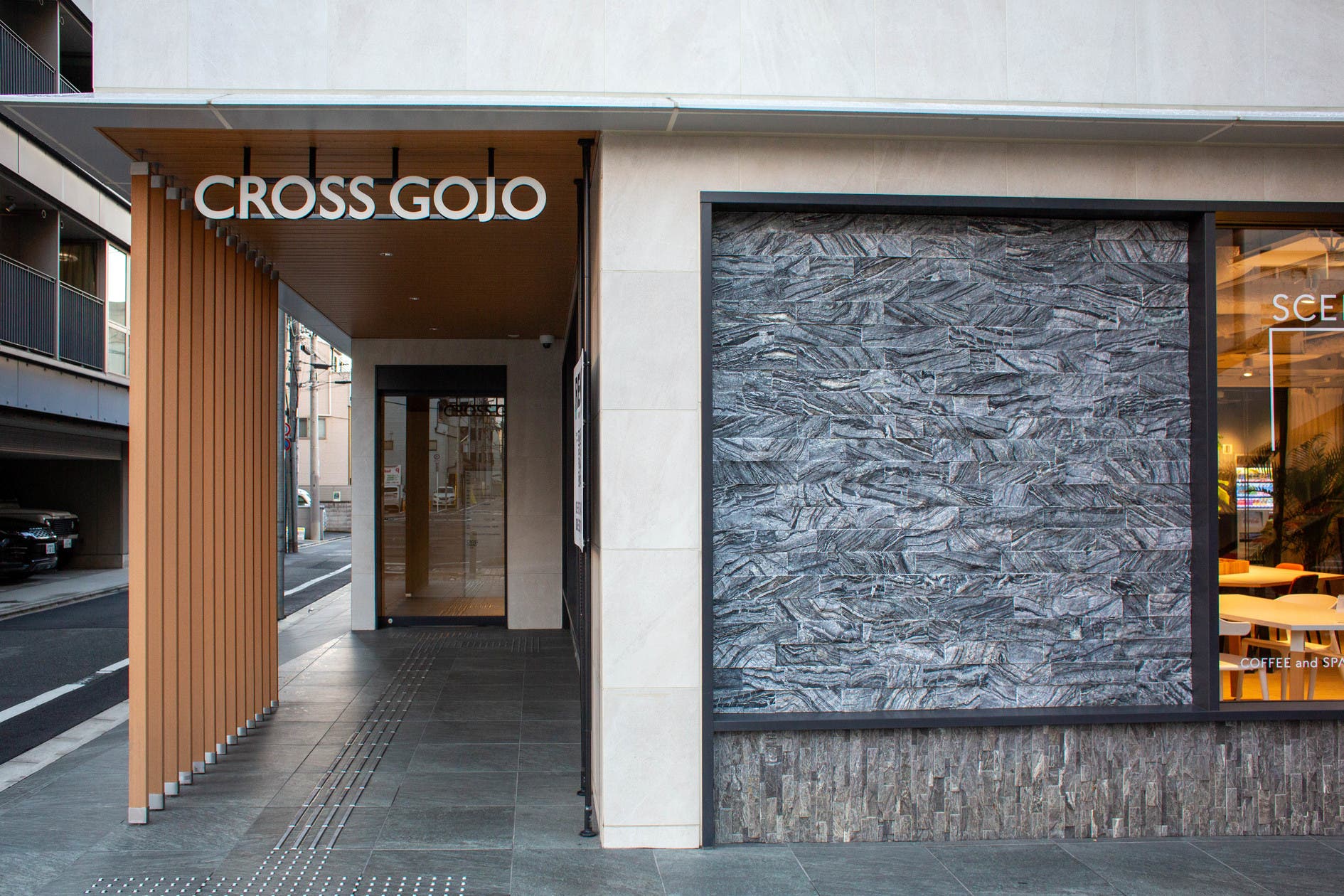 【四条烏丸・五条・京都】駅徒歩5分、大通りに面した明るいカフェスペースの写真7