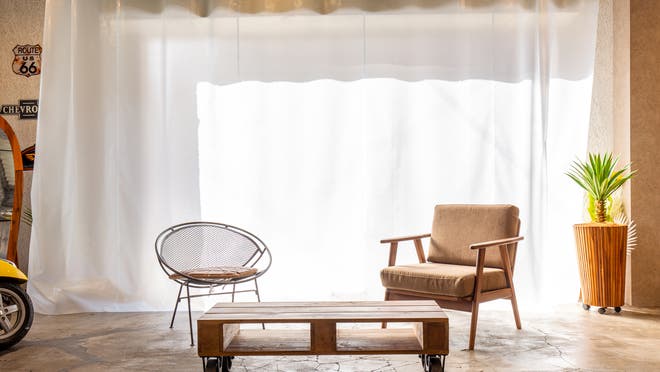 【ブルーハワイ】車、バイク、自転車が搬入可能なガレージ風スタジオ。撮影会・パーティ!ごみ処理無料の写真5