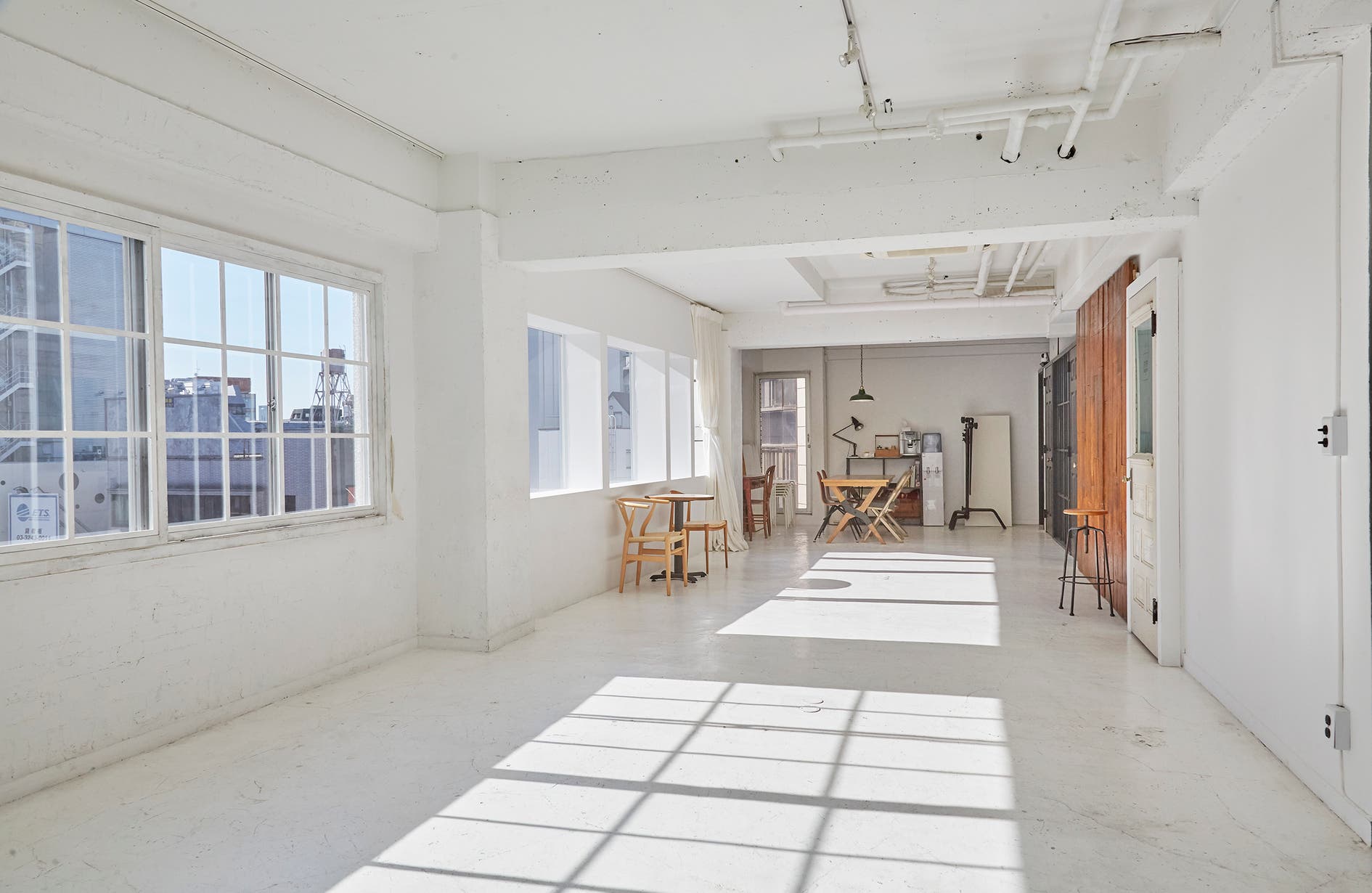 【 外苑前駅 徒歩1分 ! 】自然光あふれるシンプルモダンなスペース FIVE STUDIOの写真6