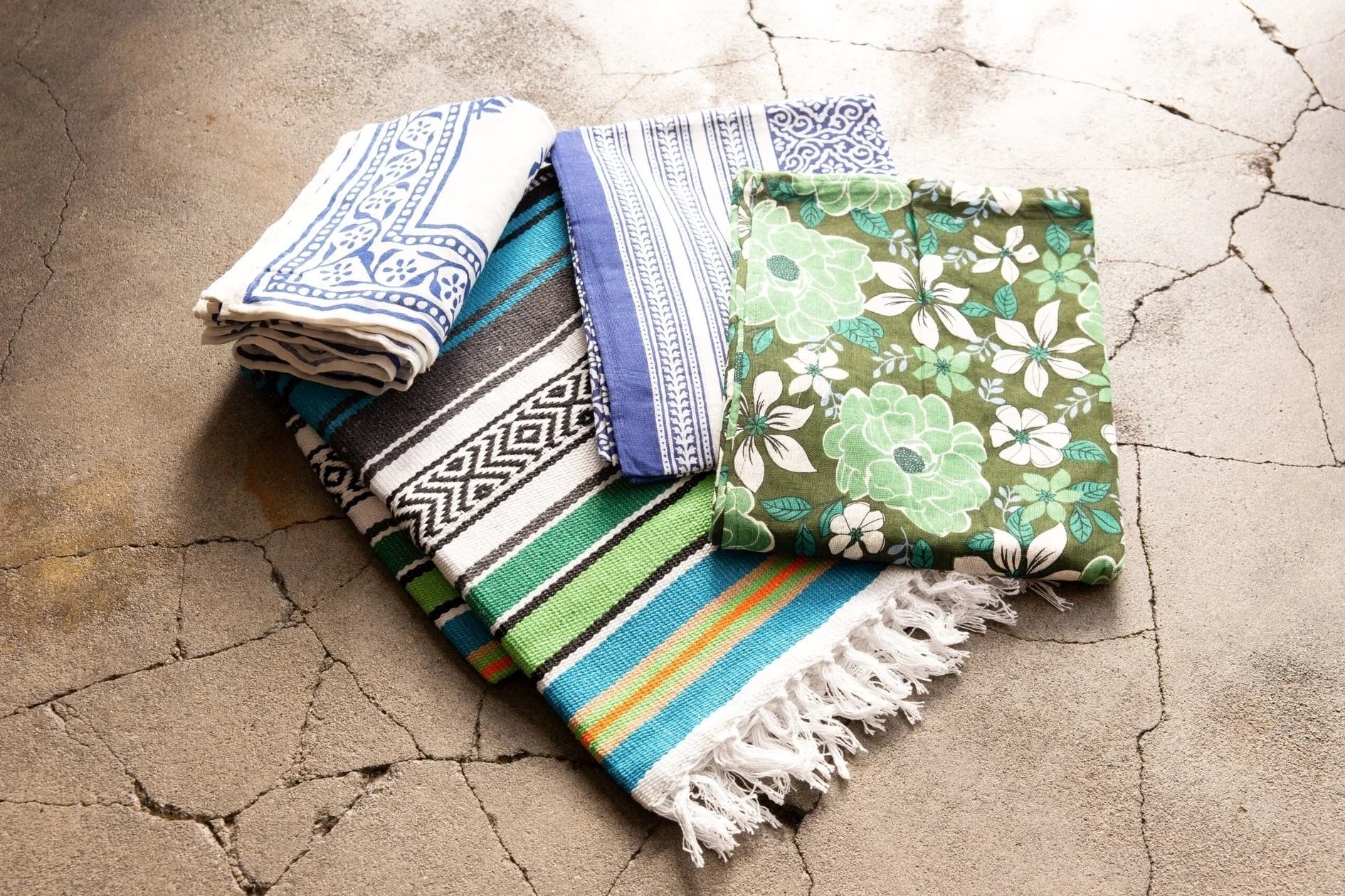 【ブルーハワイ】車、バイク、自転車が搬入可能なガレージ風スタジオ。撮影会・パーティ！ごみ処理無料の写真11