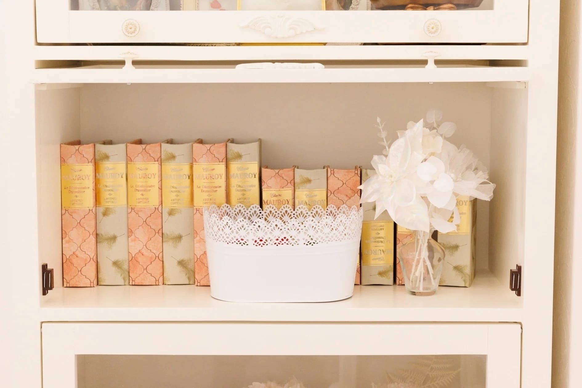 【ショートケーキ】推しカラーが映える！真っ白ロココ空間で生誕祭・推し会・撮影会・女子会はいかが？の写真15