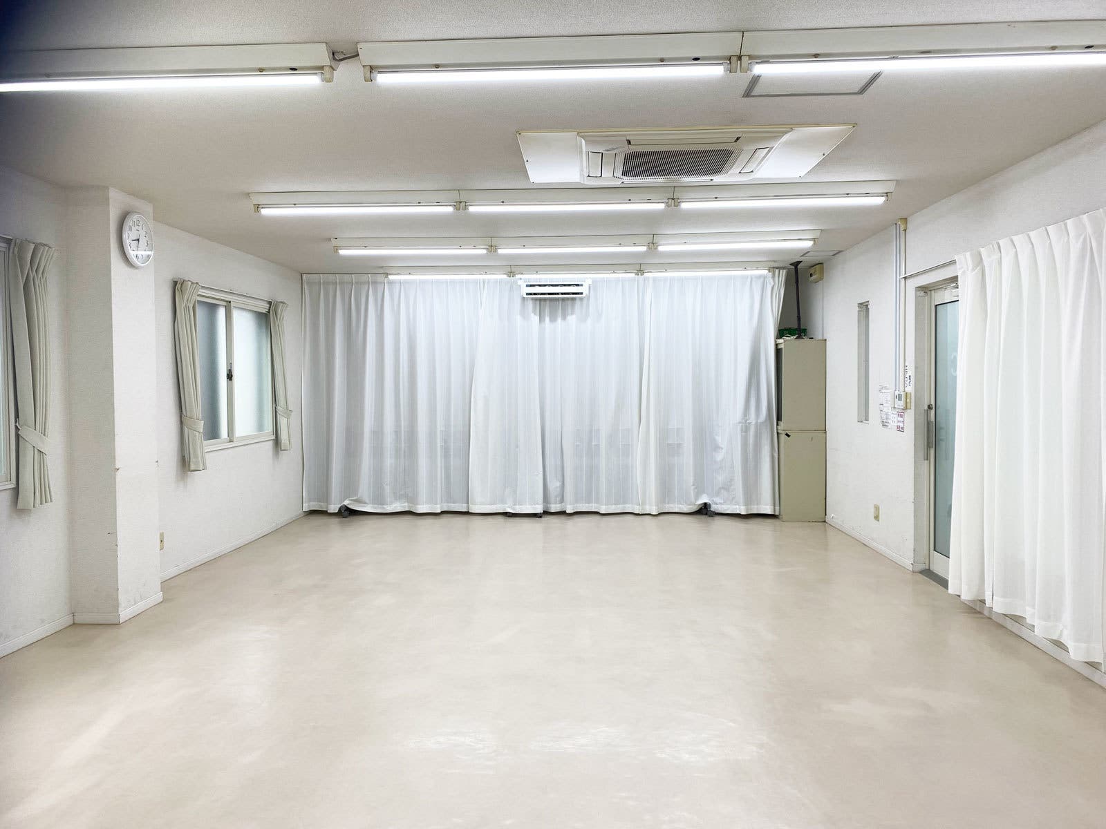 【平塚駅 徒歩1分】【貸会議室として３０年の堅実な実績】【C室2階-会議-ダンス ヨガ バレー  最大25名-全身鏡】の写真5