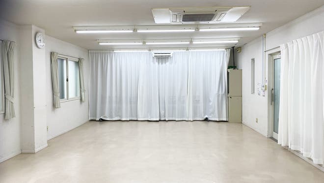 【平塚駅 徒歩1分】【貸会議室として30年の堅実な実績】【C室2階-会議-ダンス ヨガ バレー 最大25名-全身鏡】の写真5