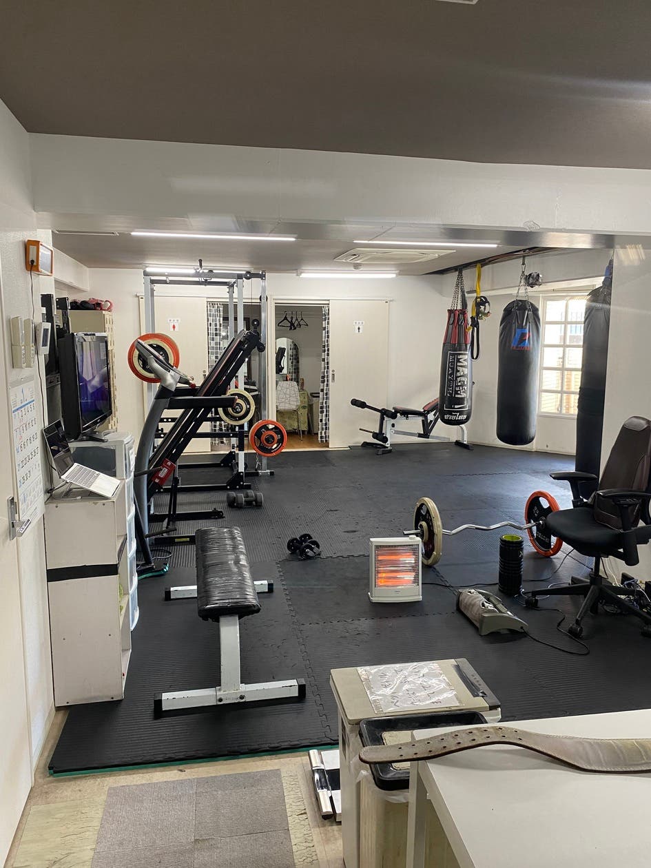 横浜市営地下鉄吉野町駅から徒歩3分、京急南太田駅から徒歩4分のキックボクシングジム謙パーソナルトレーニングジムの写真5
