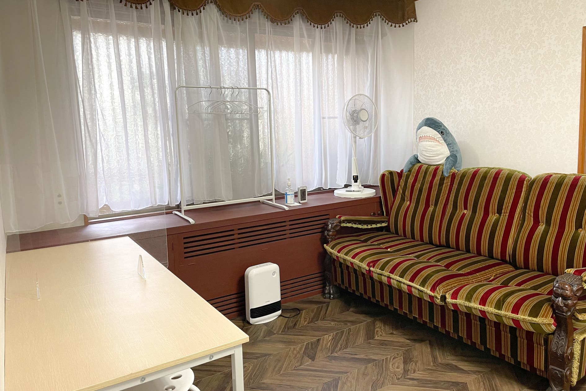 【Aroom】駅から徒歩5分！自然光の入るアンティークな洋室｜ポートレート｜コスプレ｜推し活｜お茶会の写真14