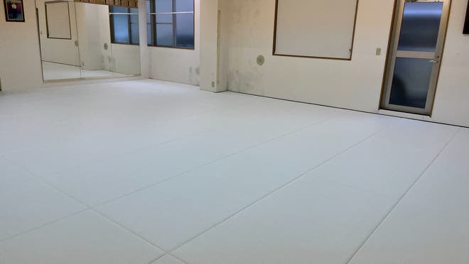 真っ白な畳で武道の稽古!東陽町駅から徒歩5分の合気道道場です。の写真3