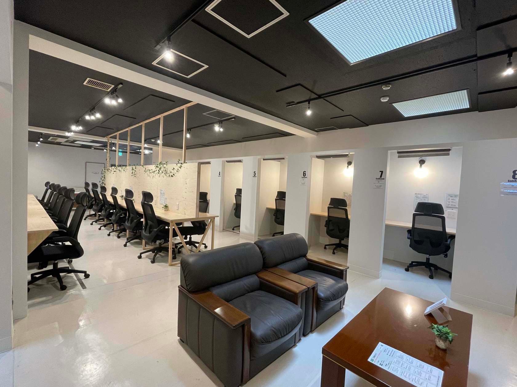 北上尾駅徒歩11分！【¥770/1h！無料駐車場あり！】フリードリンク付き セミブース⑥（半個室）の写真7