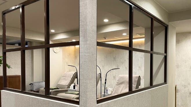 【3時間以上でよりお得に★】アイサロン内のおしゃれ空間★銀座駅近!マッサージ・整体・エステ・メイクなどの施術の写真5