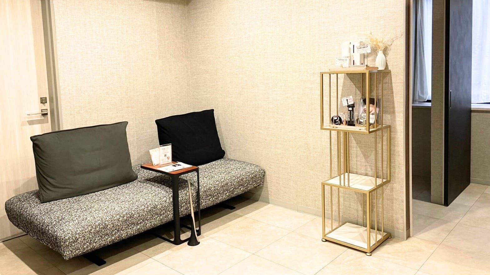 【3時間以上でよりお得に★】アイサロン内のおしゃれ空間★銀座駅近！マッサージ・整体・エステ・メイクなどの施術の写真6