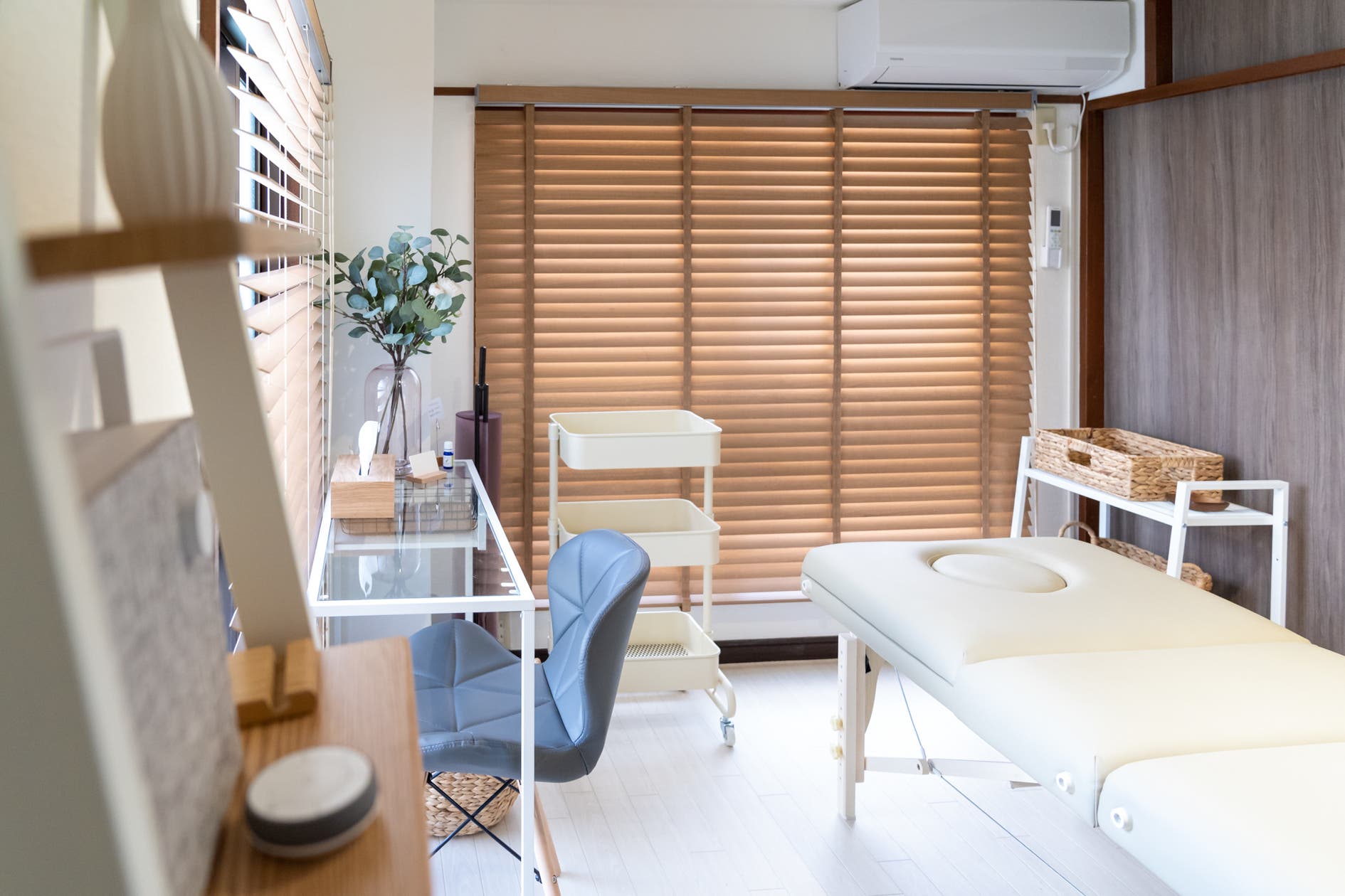 【学芸大学3分】完全個室のレンタルサロン☆静かで落ち着いた雰囲気の上質な空間♪多機能&高性能ベッド、豊富な備品で快適なお時間を☆の写真5