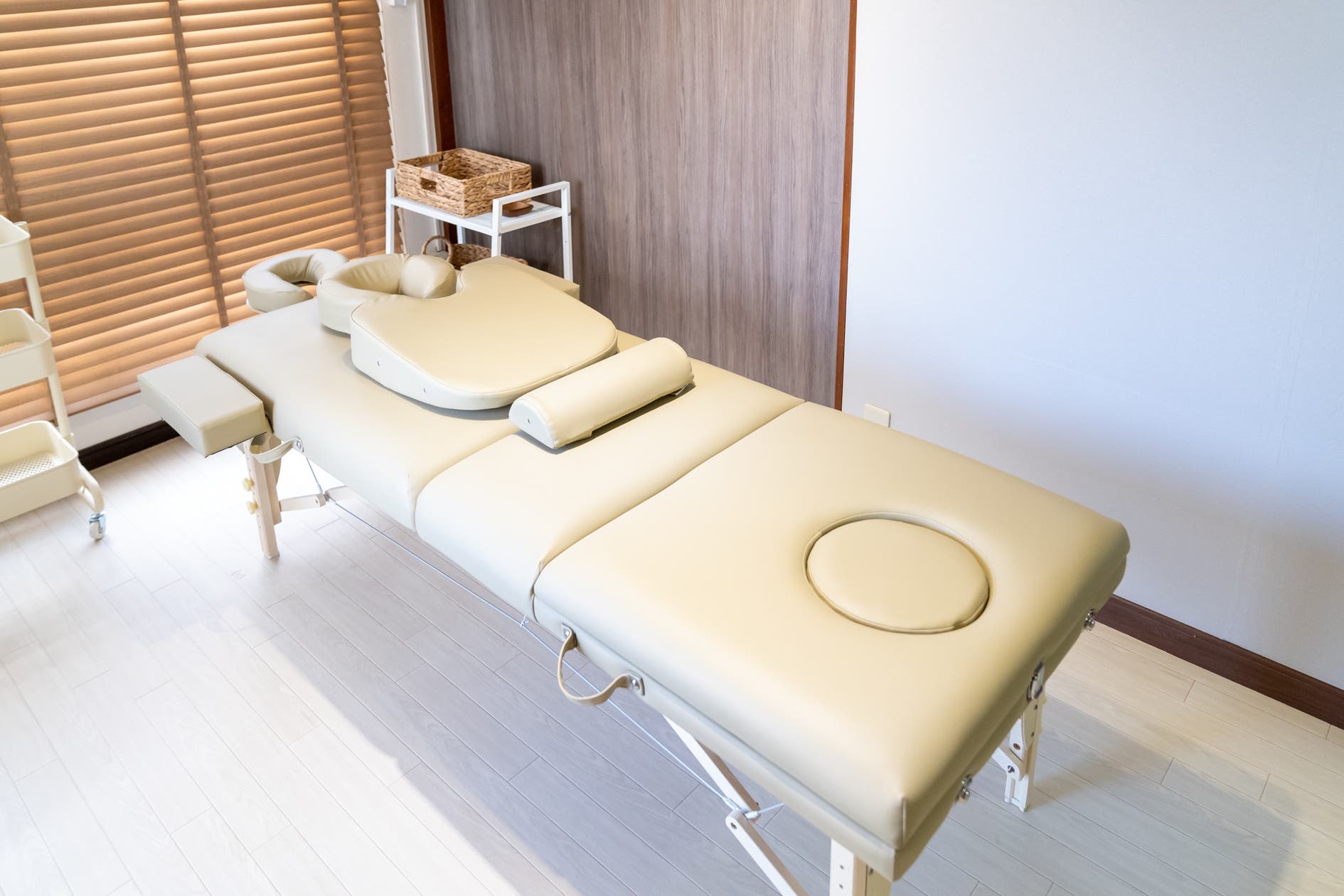 【学芸大学3分】完全個室のレンタルサロン☆静かで落ち着いた雰囲気の上質な空間♪多機能&高性能ベッド、豊富な備品で快適なお時間を☆の写真12