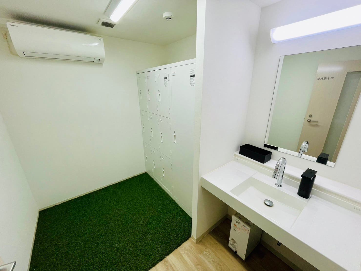 【個人・チーム練習・マンツーマンレッスン・運動教室利用に最適】調布IC隣・西調布駅から徒歩10分・完全貸切・撮影利用可・駐車場有の写真11