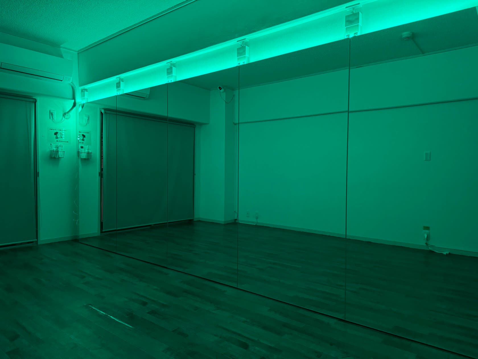 🎯博多駅徒歩4分🎯壁一面鏡張りのシンプルなスタジオ🌈ピラティス・ヨガ等🌈当日予約可◆お気軽スタジオ博多spin◆の写真10